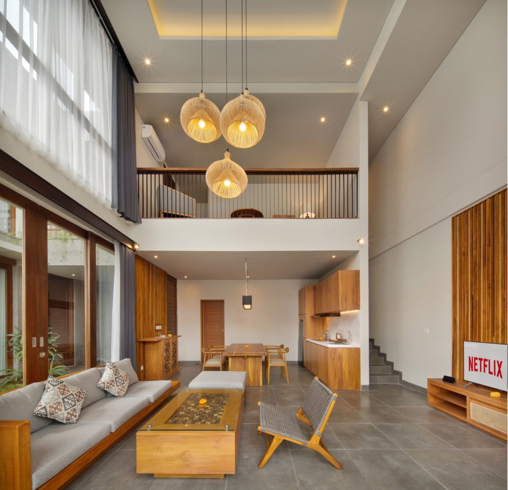 Seminyak Temple Visit Tips For Travelers - Bali Seminyak | Daily Bali News