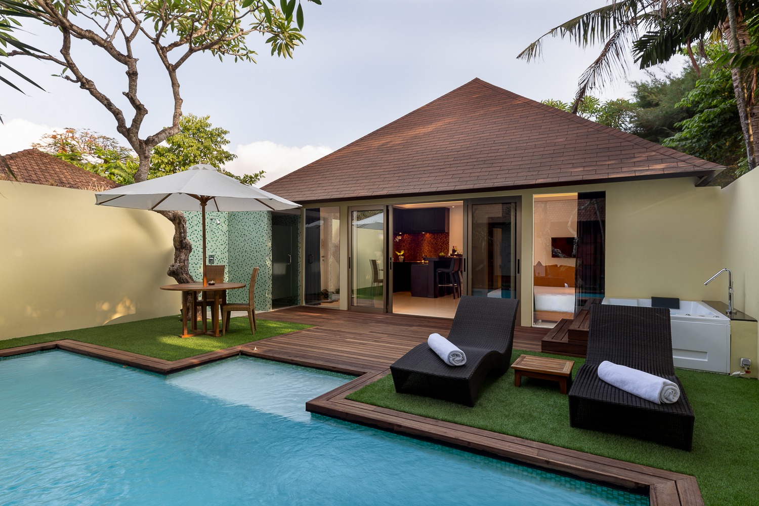 Cultural Significance Of Balinese Ceremonies In Ubud - Bali Seminyak ...