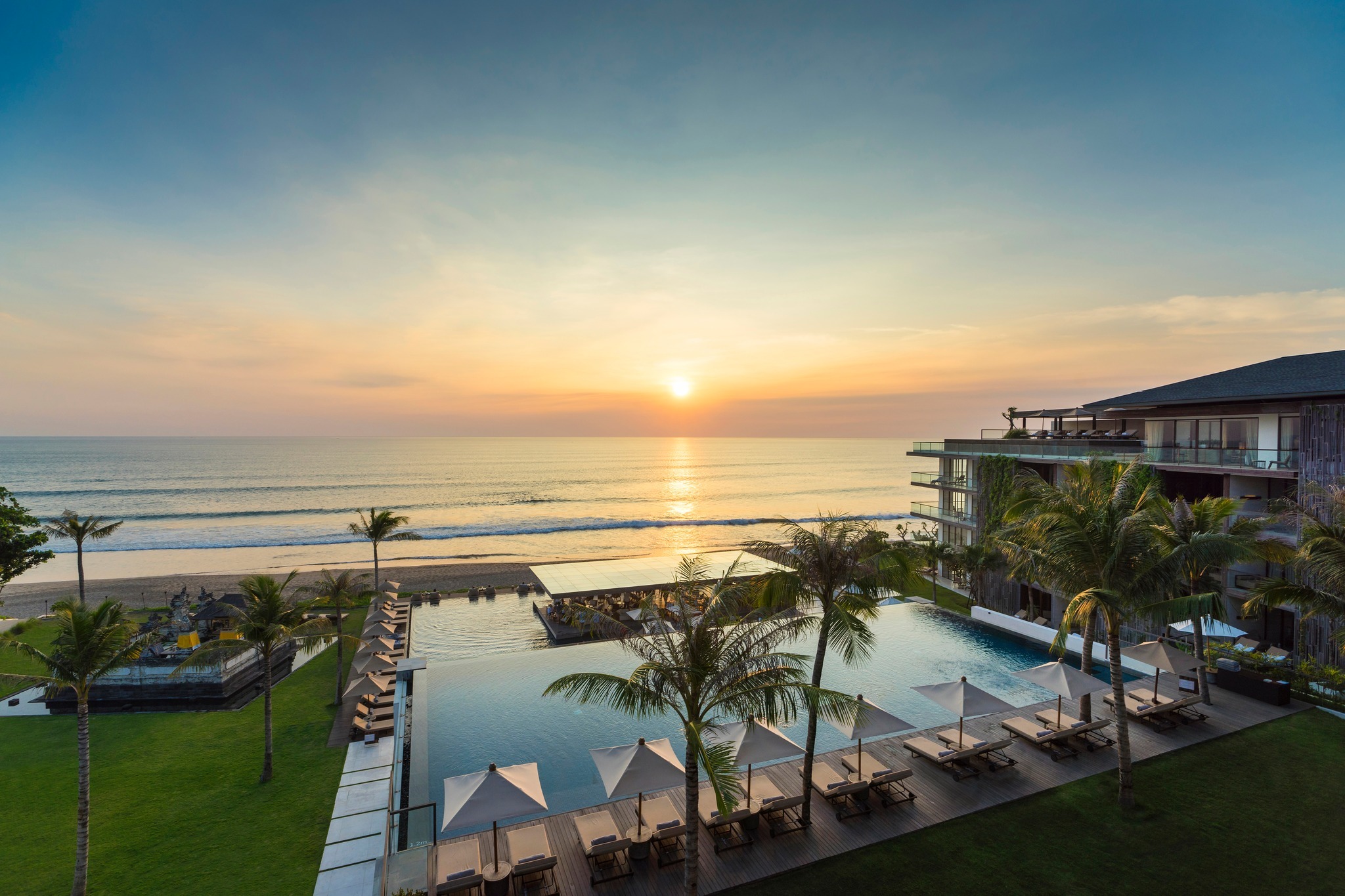 Unique Remote Work Retreats In Bali - Seminyak Bali Guide: Beaches ...